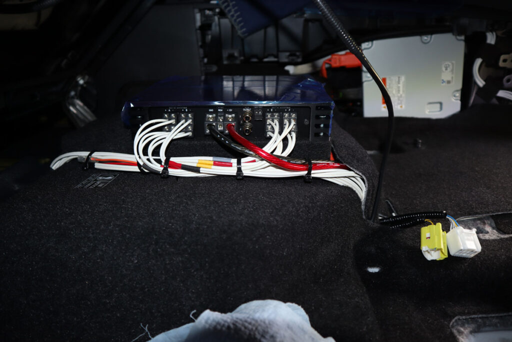 VOXY・ハイブリッド（90系）にSonicPLUSリミテッドモデルで快適音楽空間に♪ | カーオーディオ専門店 | ソニックプラスセンター神戸