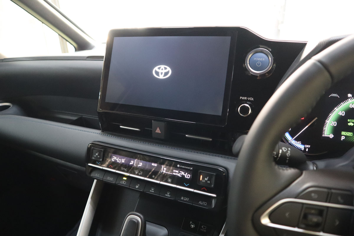 VOXY・ハイブリッド（90系）にSonicPLUSリミテッドモデルで快適音楽空間に♪ | カーオーディオ専門店 | ソニックプラスセンター神戸